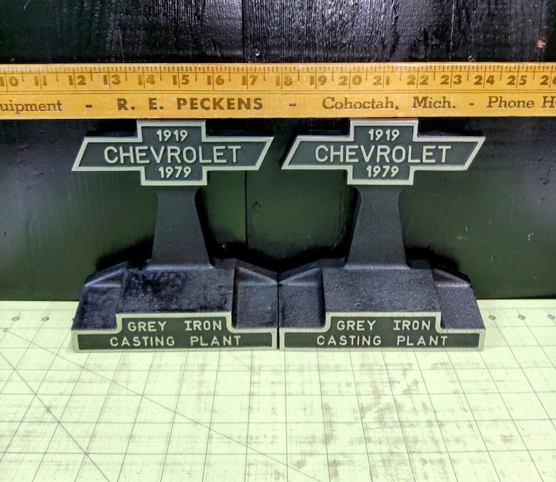 Vintage Chevrolet Collectables & Memorabilia Grey Iron Casting Plant ...