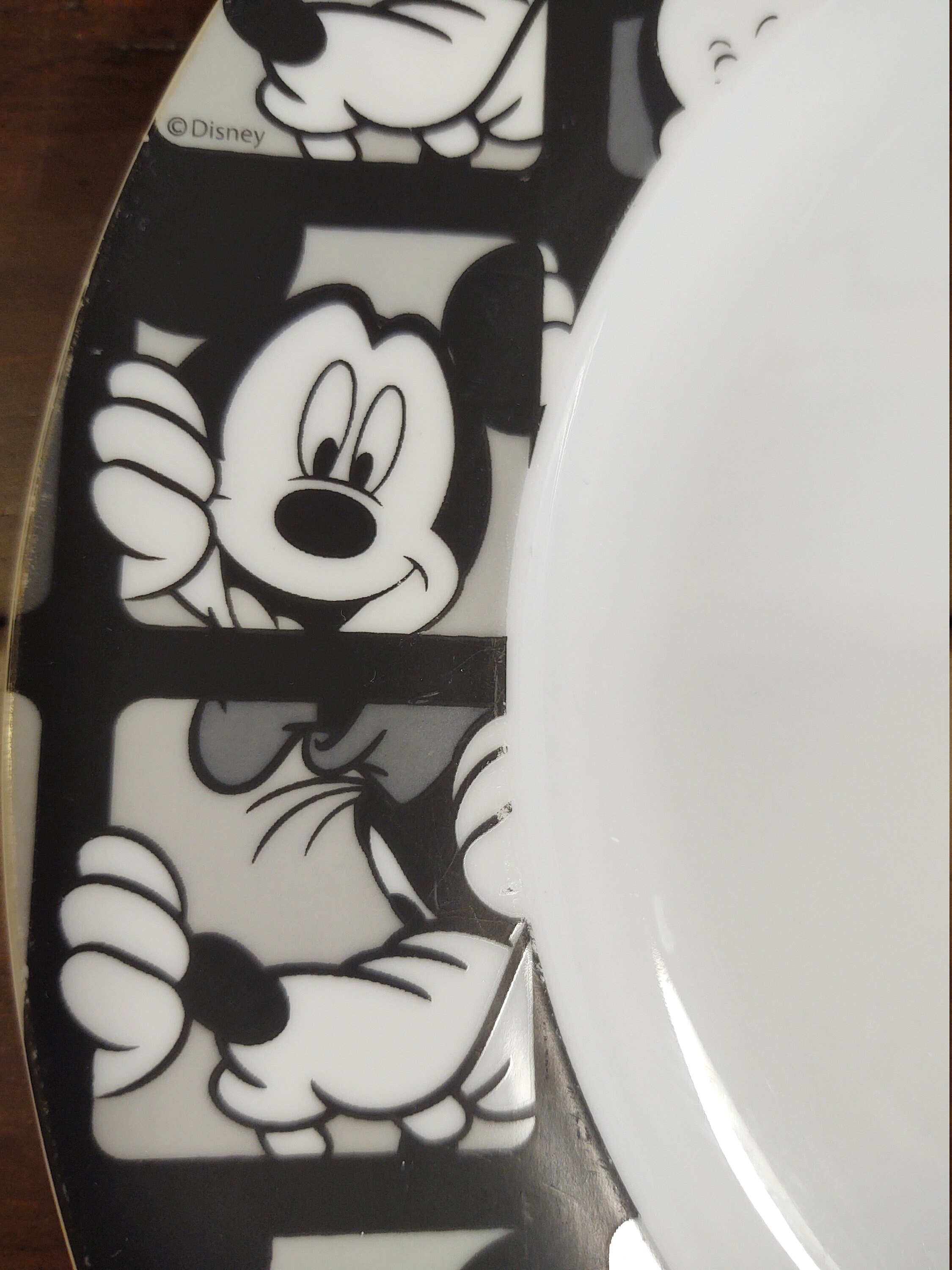 Disney Mickey Mouse and Goofy Plates Set of 4 - Etsy