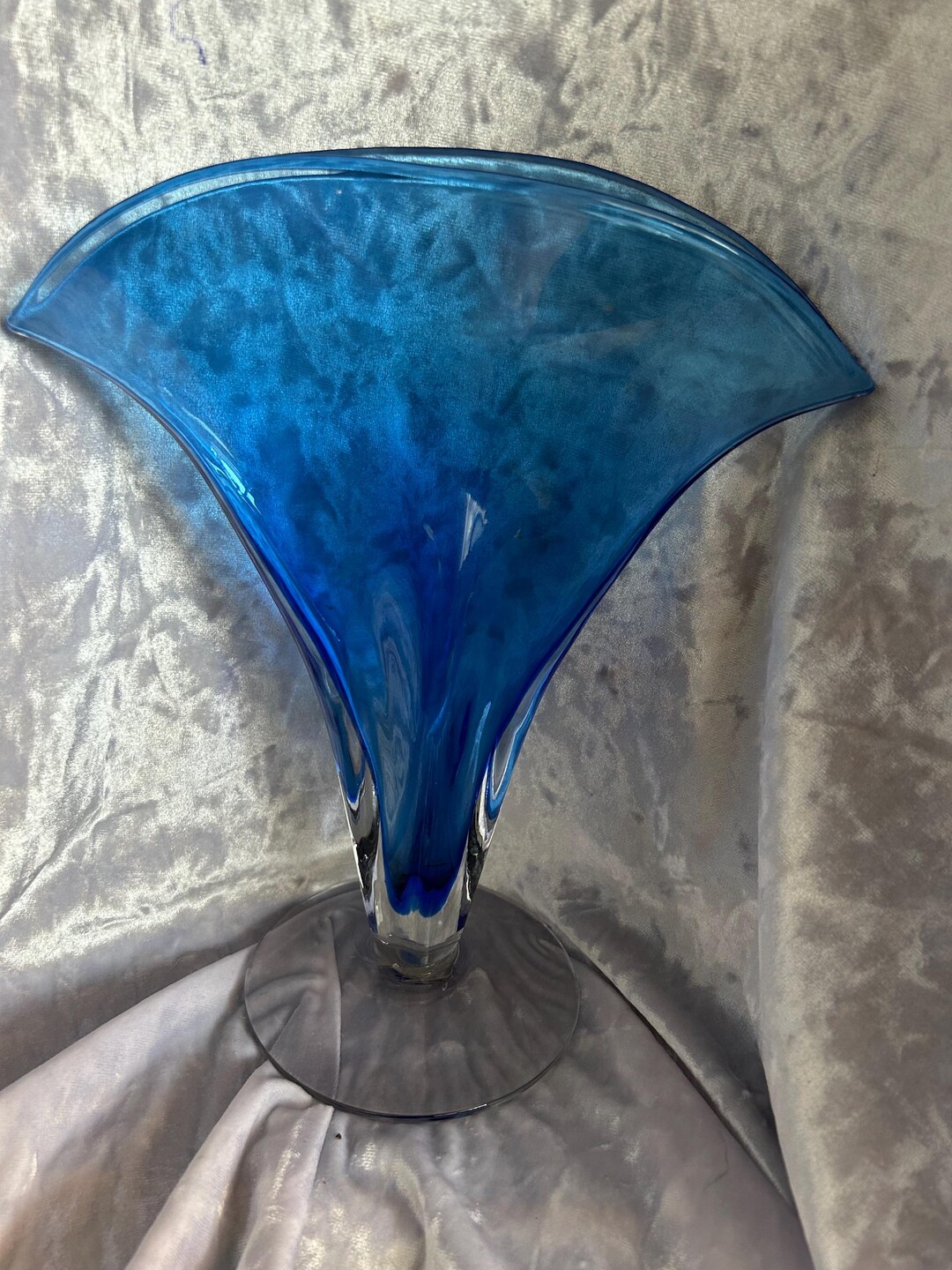 Beautiful BLENKO Azure Blue Fan Vase - Etsy
