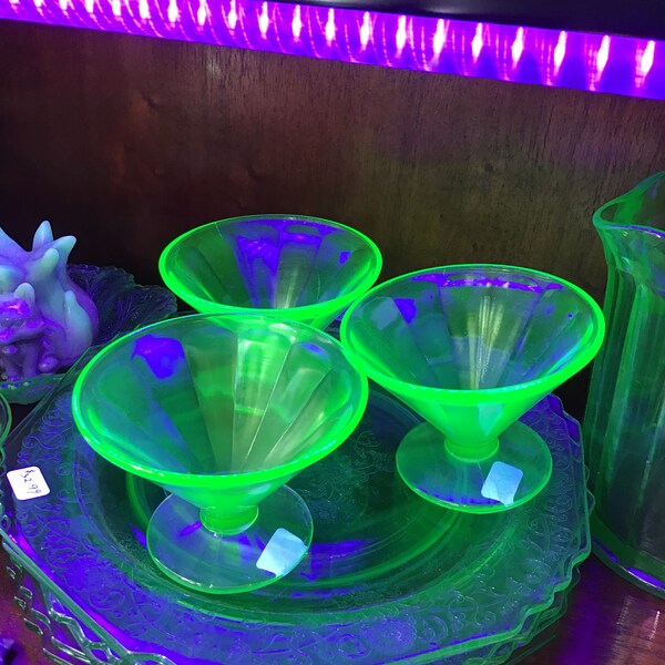 Uranium Glass Lamp - Etsy