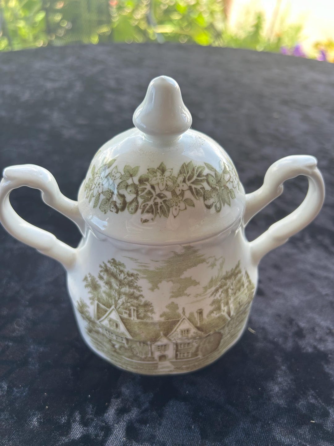 1- JG Meakins , Romantic England, Sandford Orcas Sugar Bowl With Lid ...