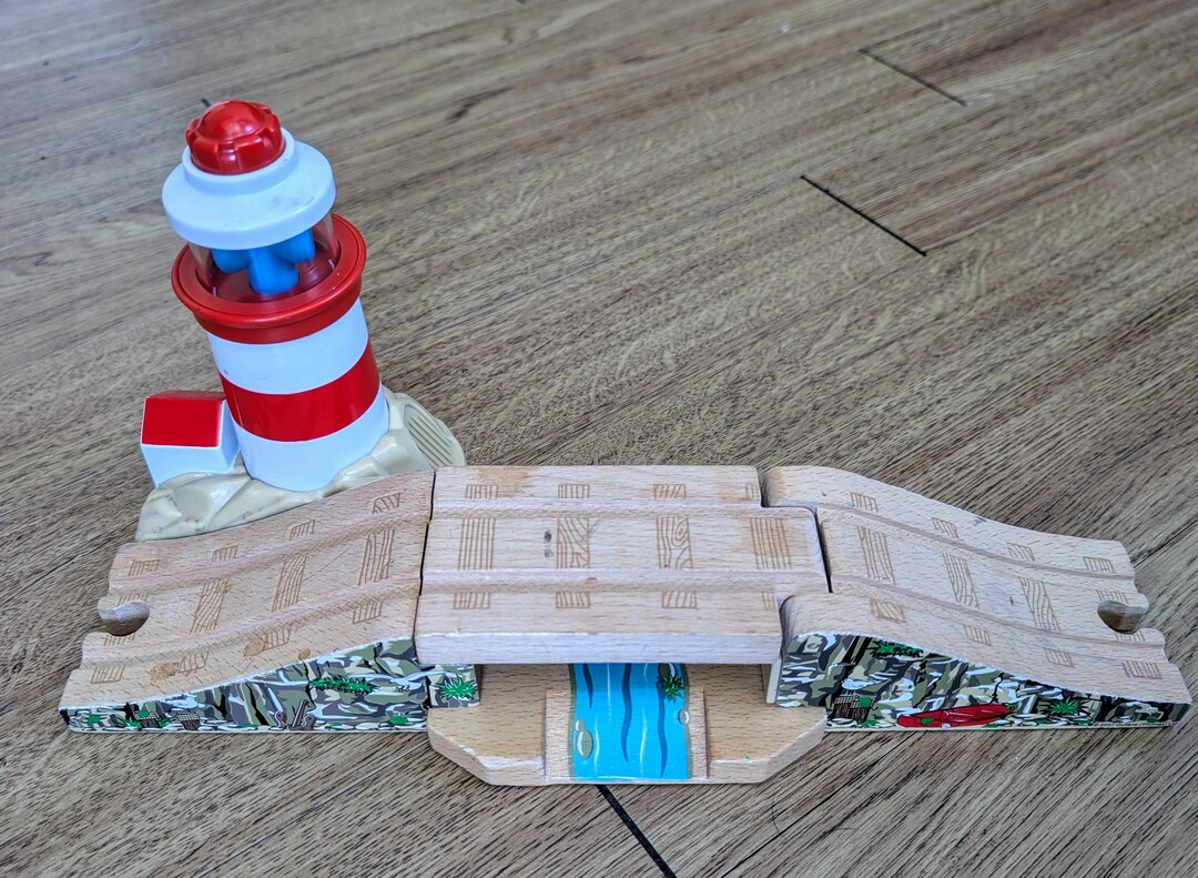 Thomas the Tank Engine and Friends Lighthouse Bridge Wooden Playset Set ...