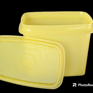 Vintage 1970 Tupperware Storage Container #1243-12 Shelf Saver Yellow ...