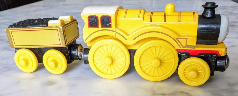 Thomas the Tank Engine Friends Wooden Railway Molly & Her Tender ...