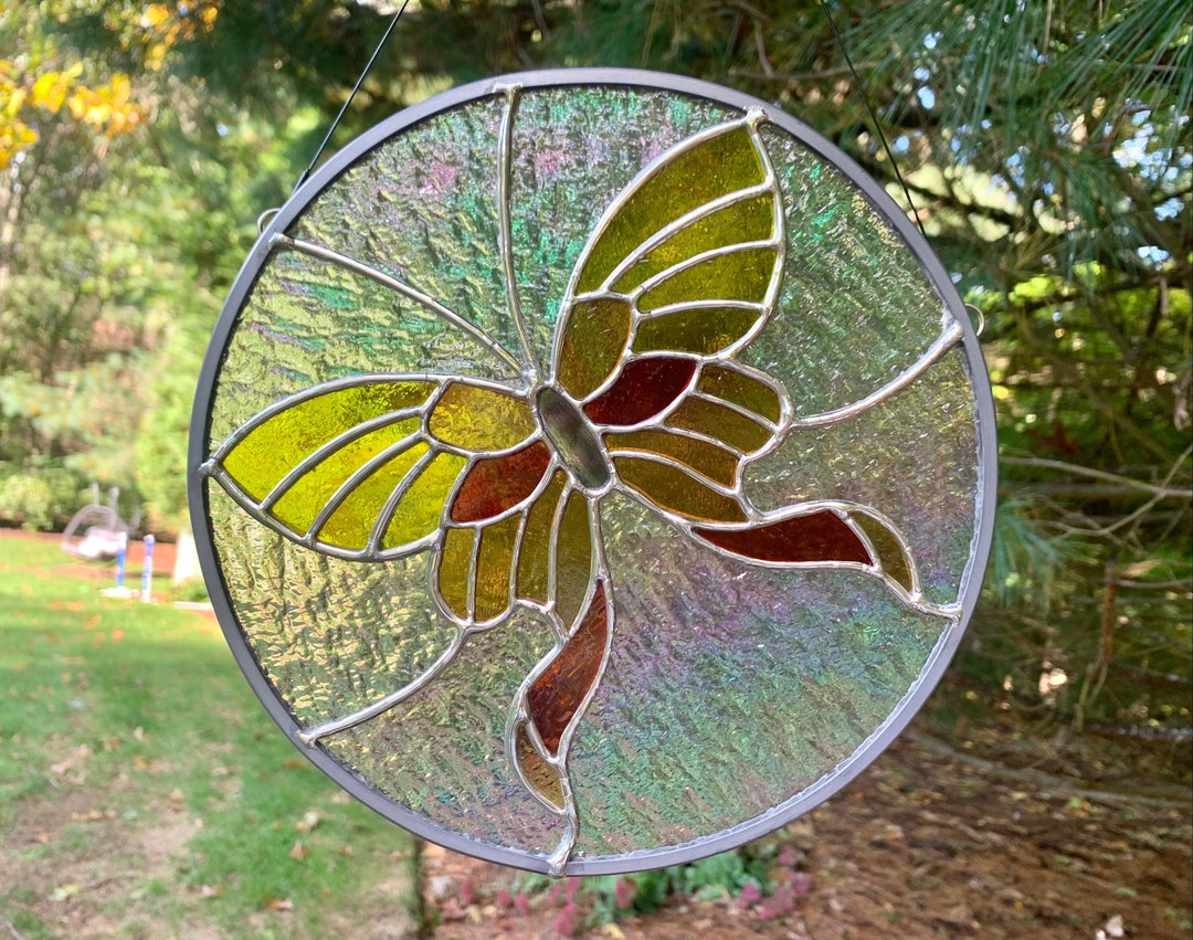 Framed Round Butterfly Suncatcher With Iridescent Background - Etsy