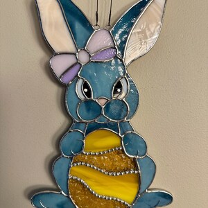 Digital (PDF) Stained Glass Pattern - Bunny Rabbit With a Bow Holding ...