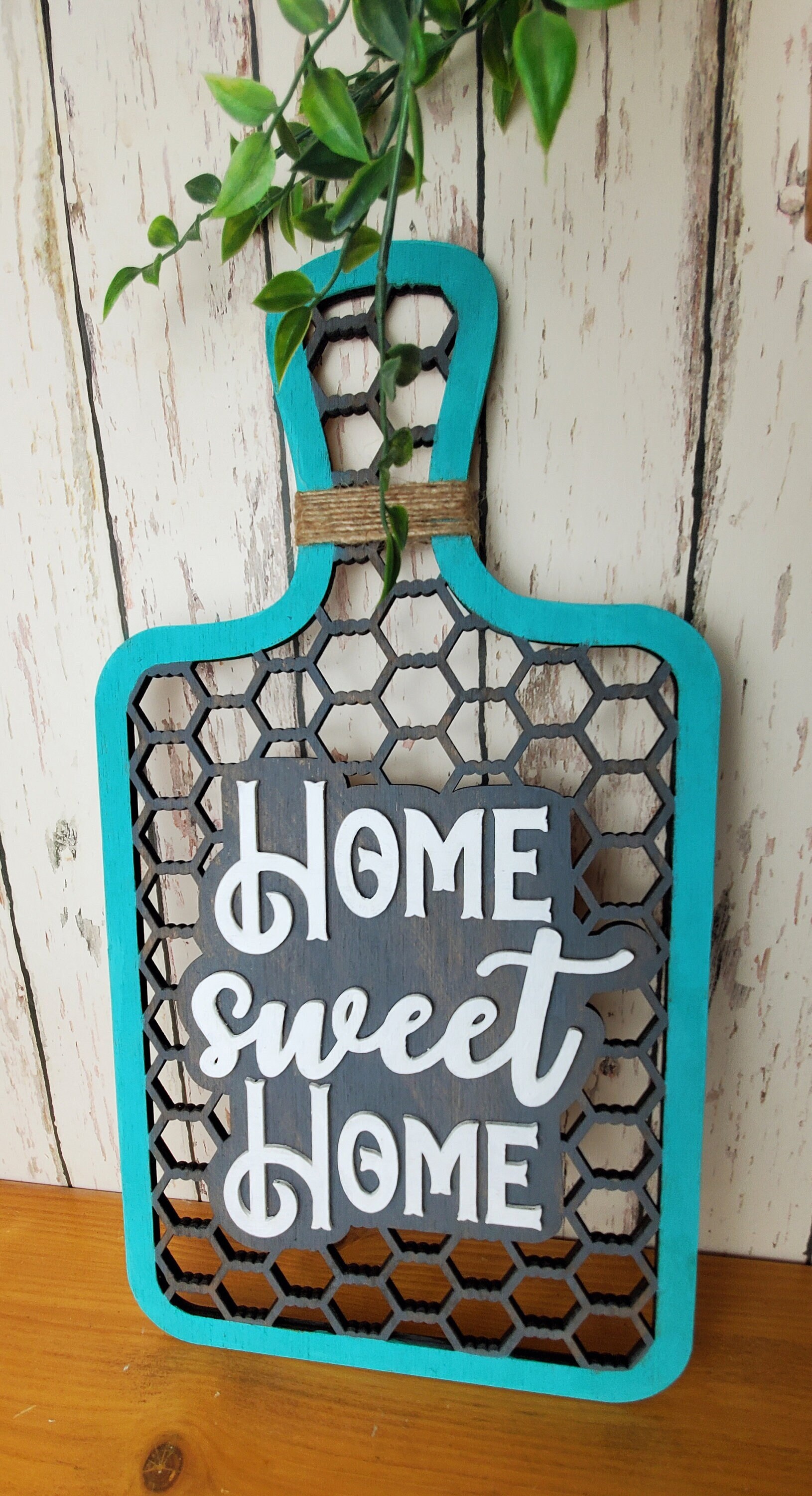Home Sweet Home Rustic Farmhouse Decor Sign Chicken Wire Pattern Decor ...