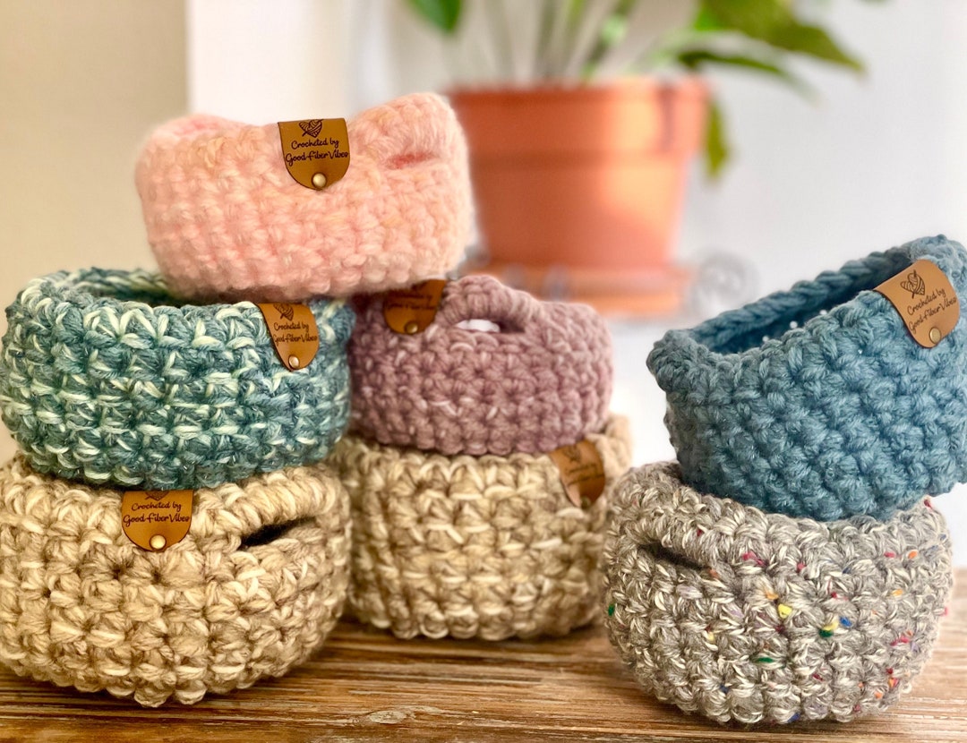 Mini Crocheted Basket, Decorative Bowl - Etsy