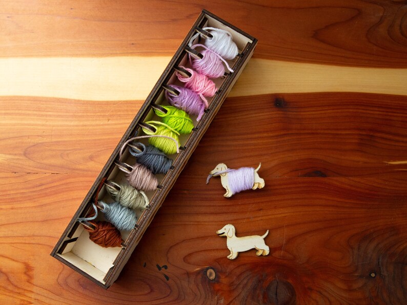 Dog Thread Bobbin Holder Box | Embroidery Floss Organizer Tray | Cross ...