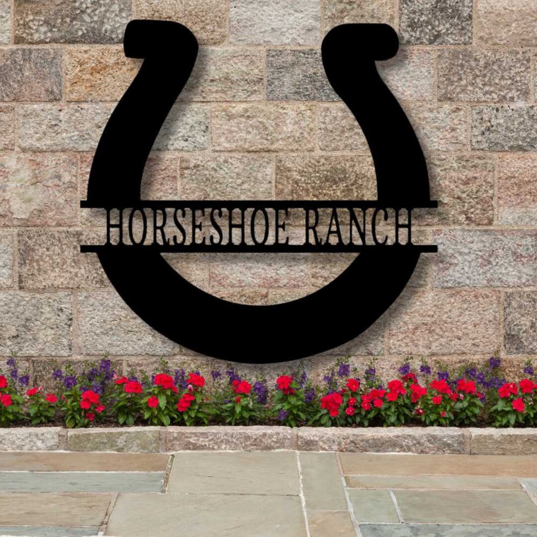 Simple Horseshoe Metal Sign, Personalized Horseshoe Metal Art Decor ...