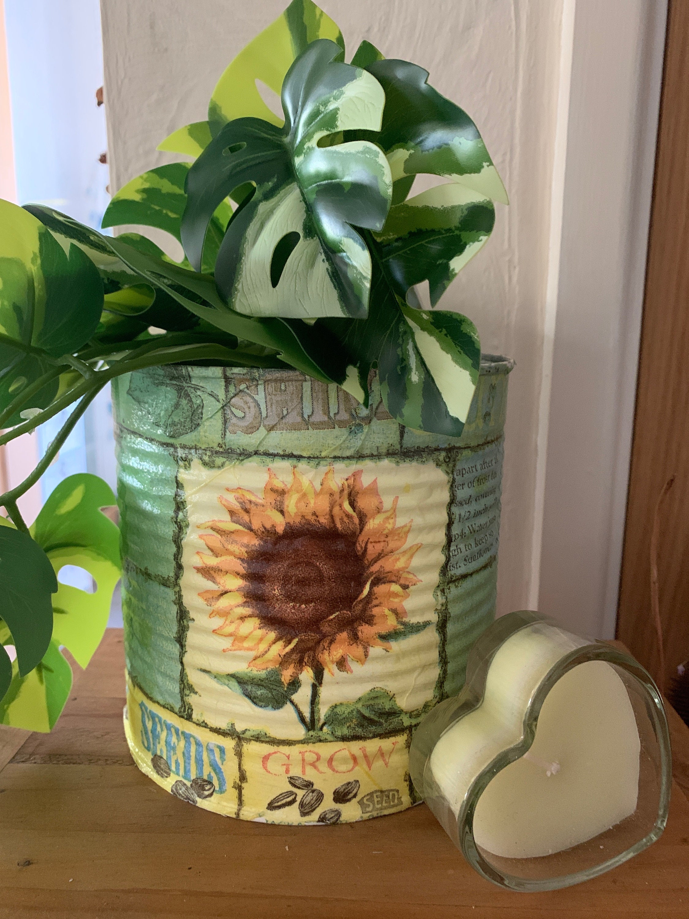 Decoupaged Flower Tins 15cm X15 Cm Various Designs/ Handmade / - Etsy UK