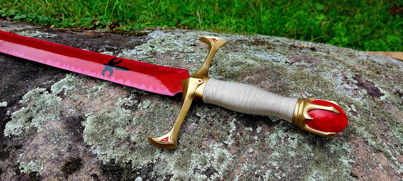 Wooden Zar'roc Sword: Inheritance Cycle Replica, Cosplay Display - Etsy