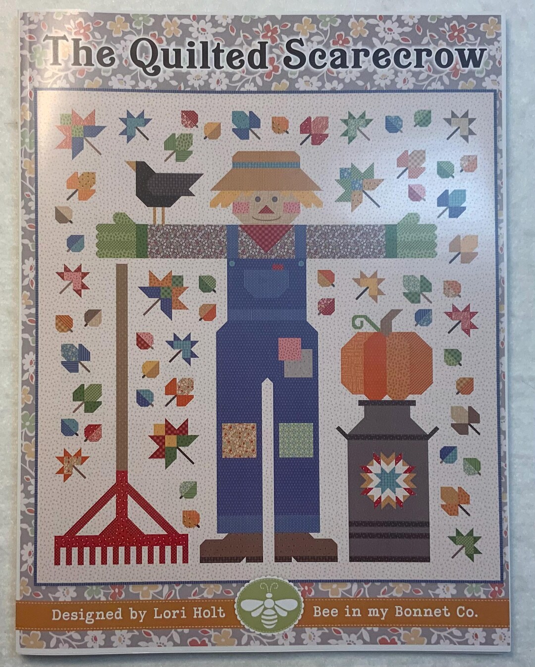 Free Gift W/the Quilted Scarecrow Quilt Pattern by Lori Holt for Riley ...