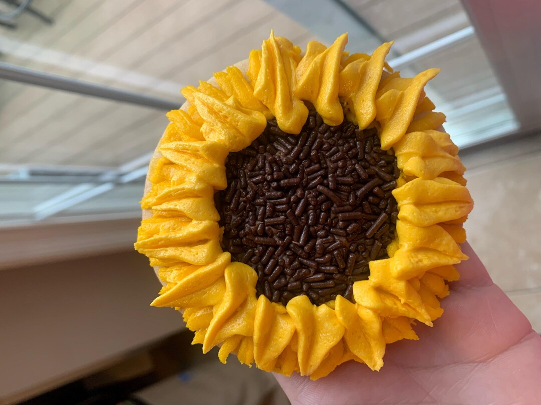 Sunflower Sugar Cookies, Sunflower Buttercream Cookies - Etsy