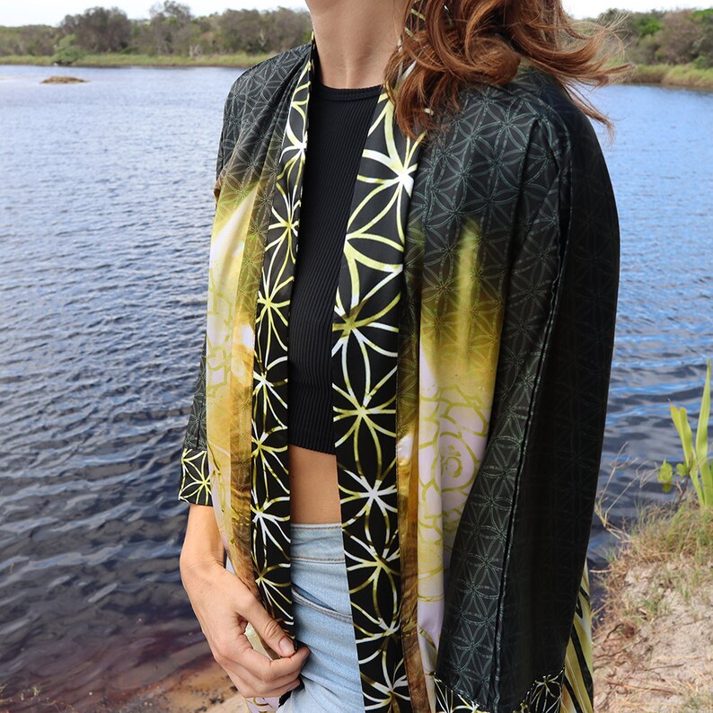 Black and Gold Chakras Angels Wings Spirit Robe Kimono Style Satin ...