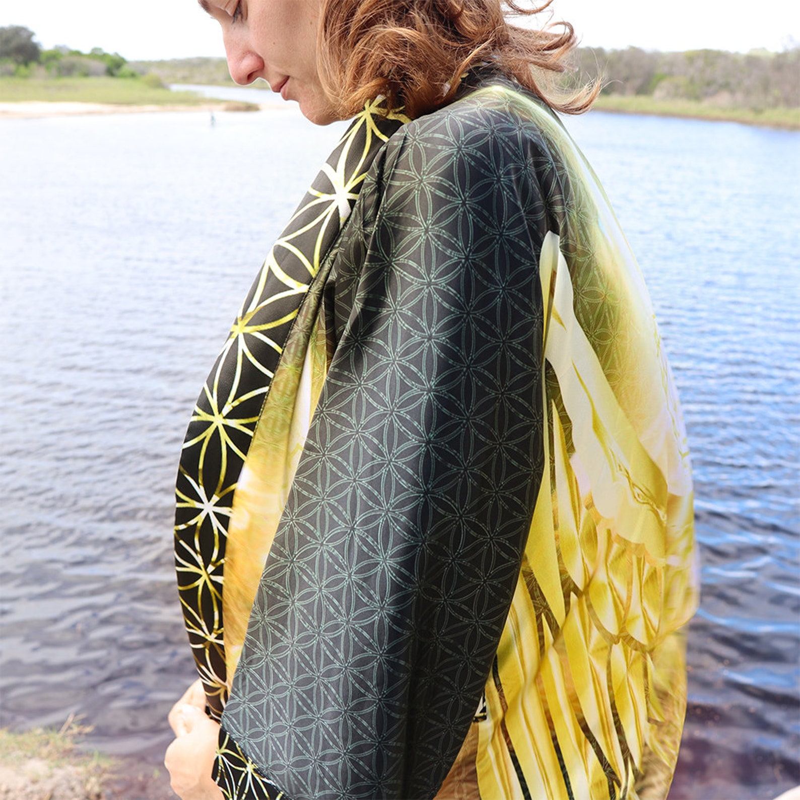 Black and Gold Chakras Angels Wings Spirit Robe Kimono Style Satin ...