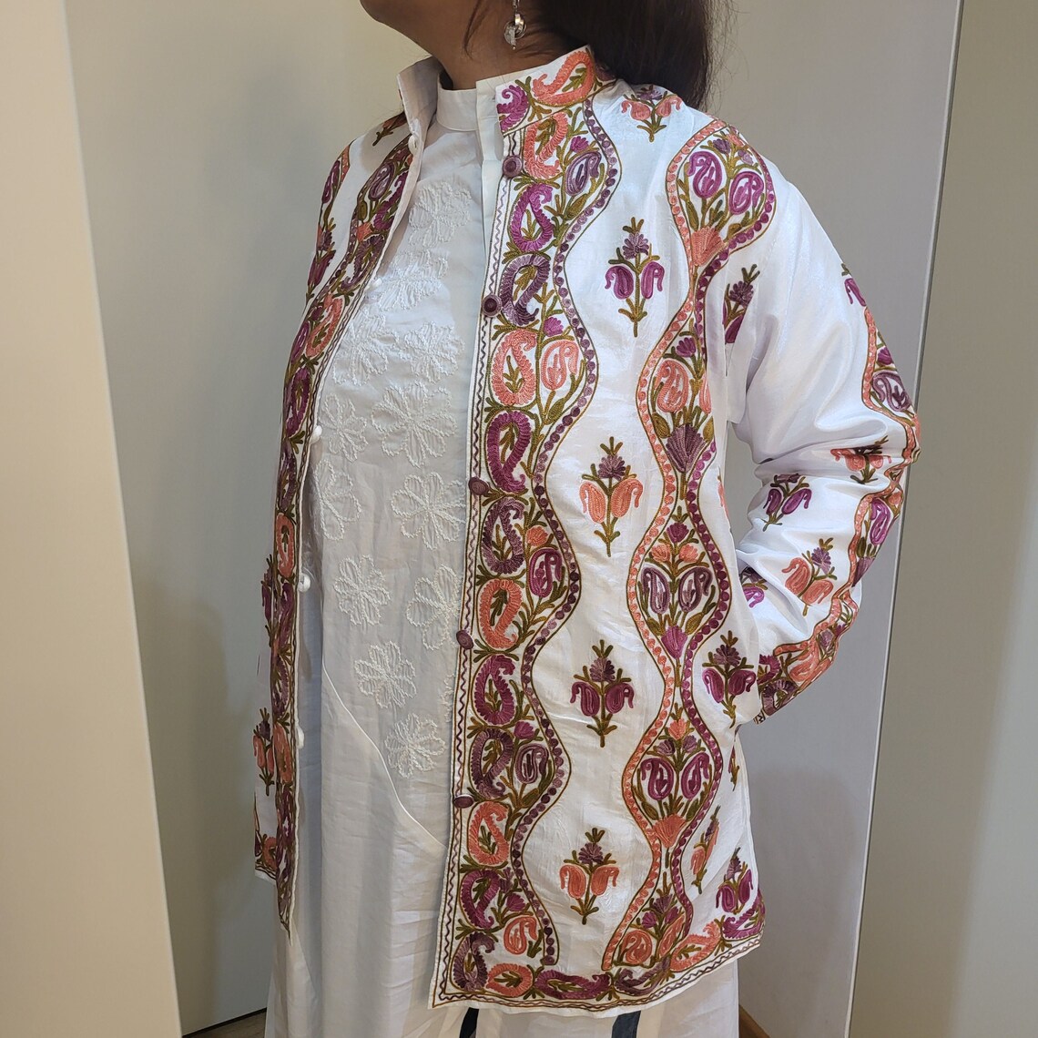 Beautiful White Hand Embroidered Long Raw Silk Kashmir Jacket/bohemian ...