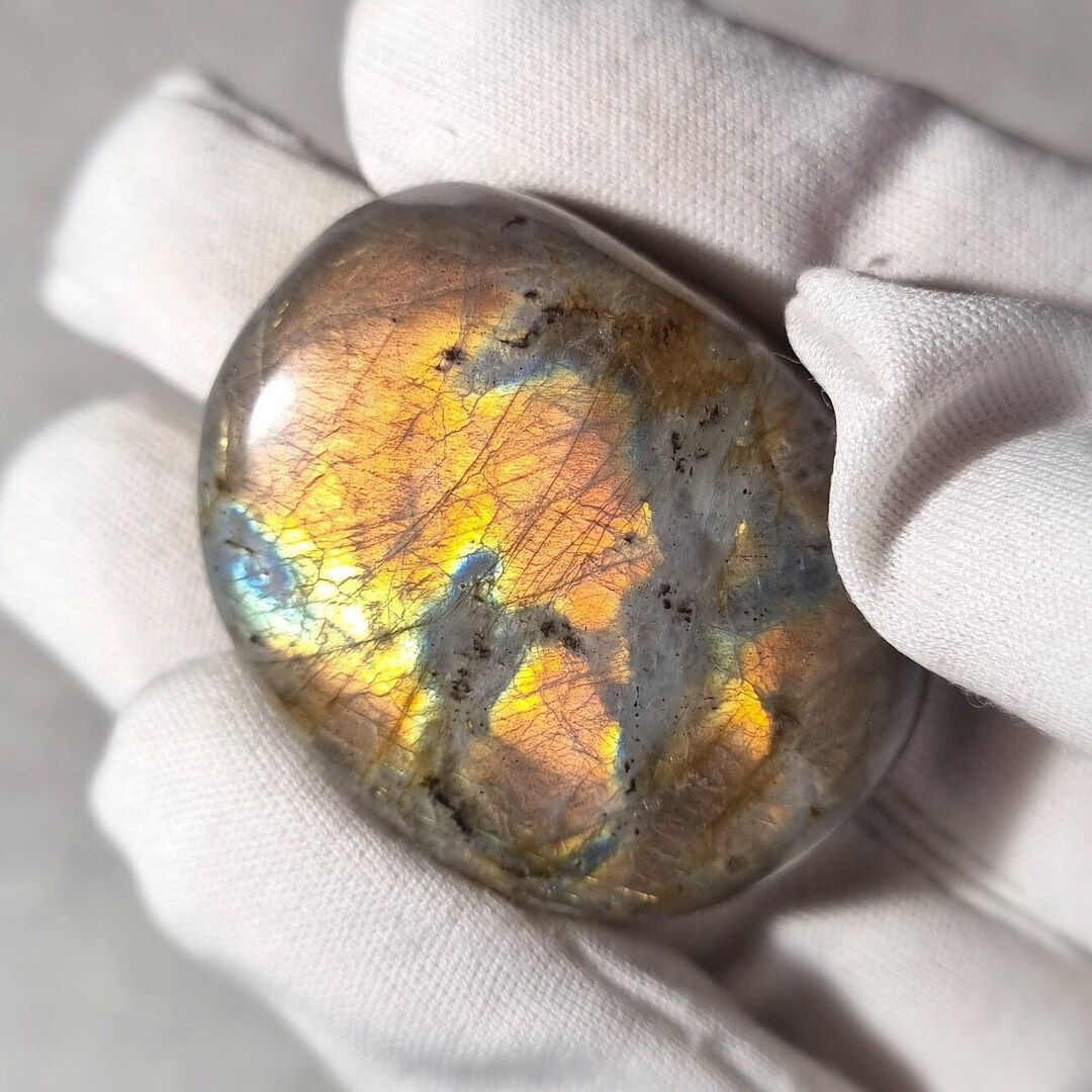 Copper, Blue, Yellow and Sea Green Flash Labradorite Crystal Gemstone ...