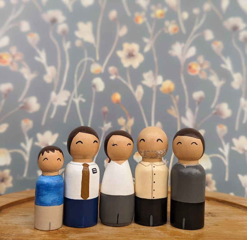 Custom Family Peg Dolls/ Family Peg People/ Personalized Handmade Gift ...