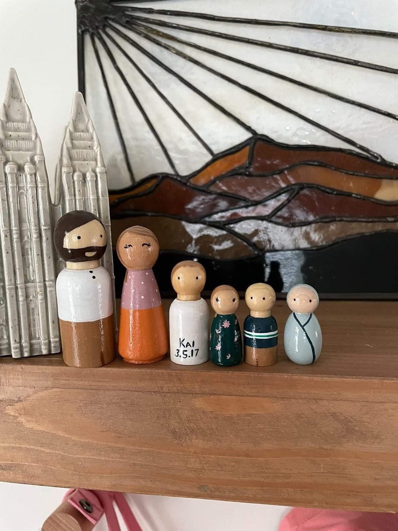 Custom Family Peg Dolls/ Family Peg People/ Personalized Handmade Gift ...