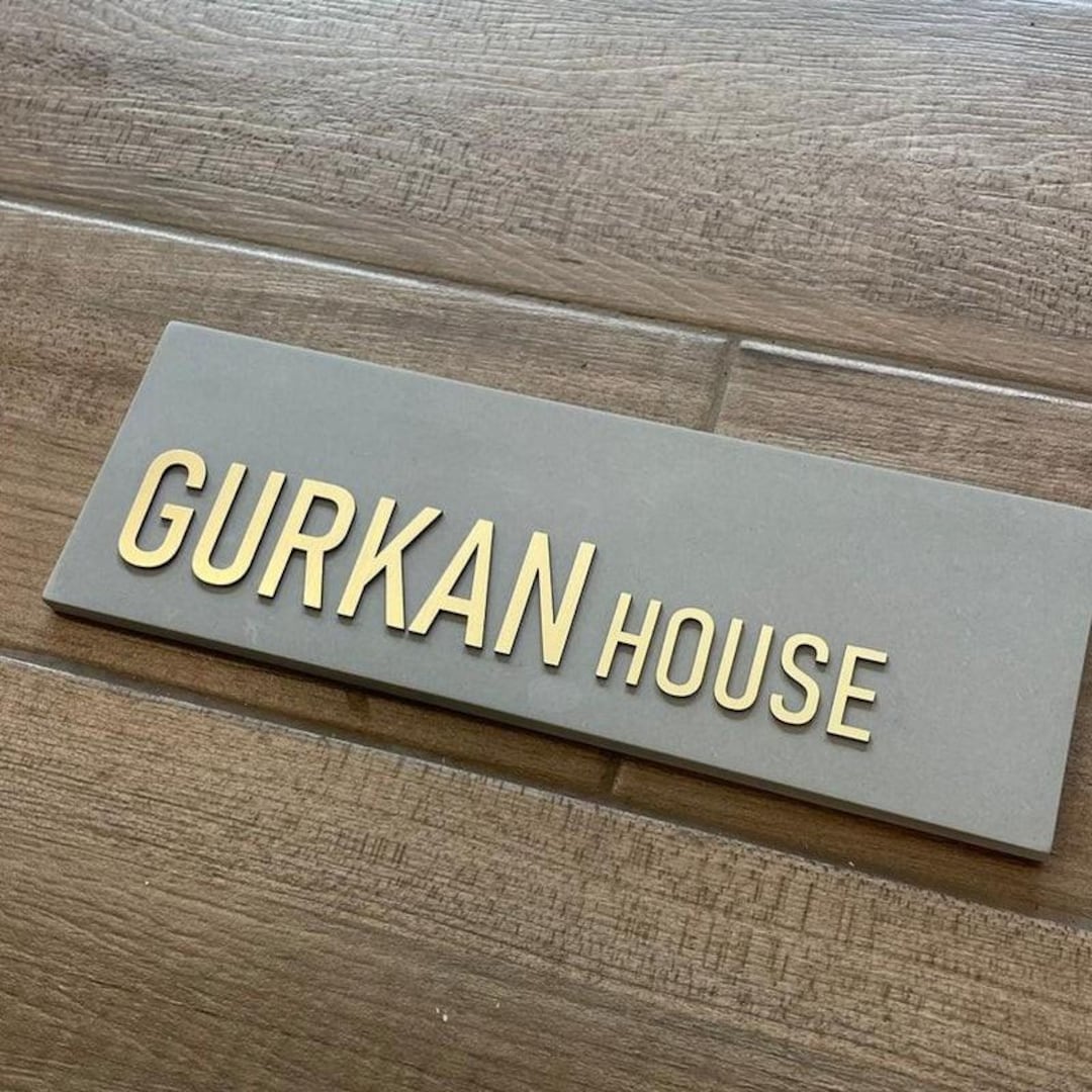 Custom Name Sign - Classic Concrete Family Name Sign With Clean Design ...