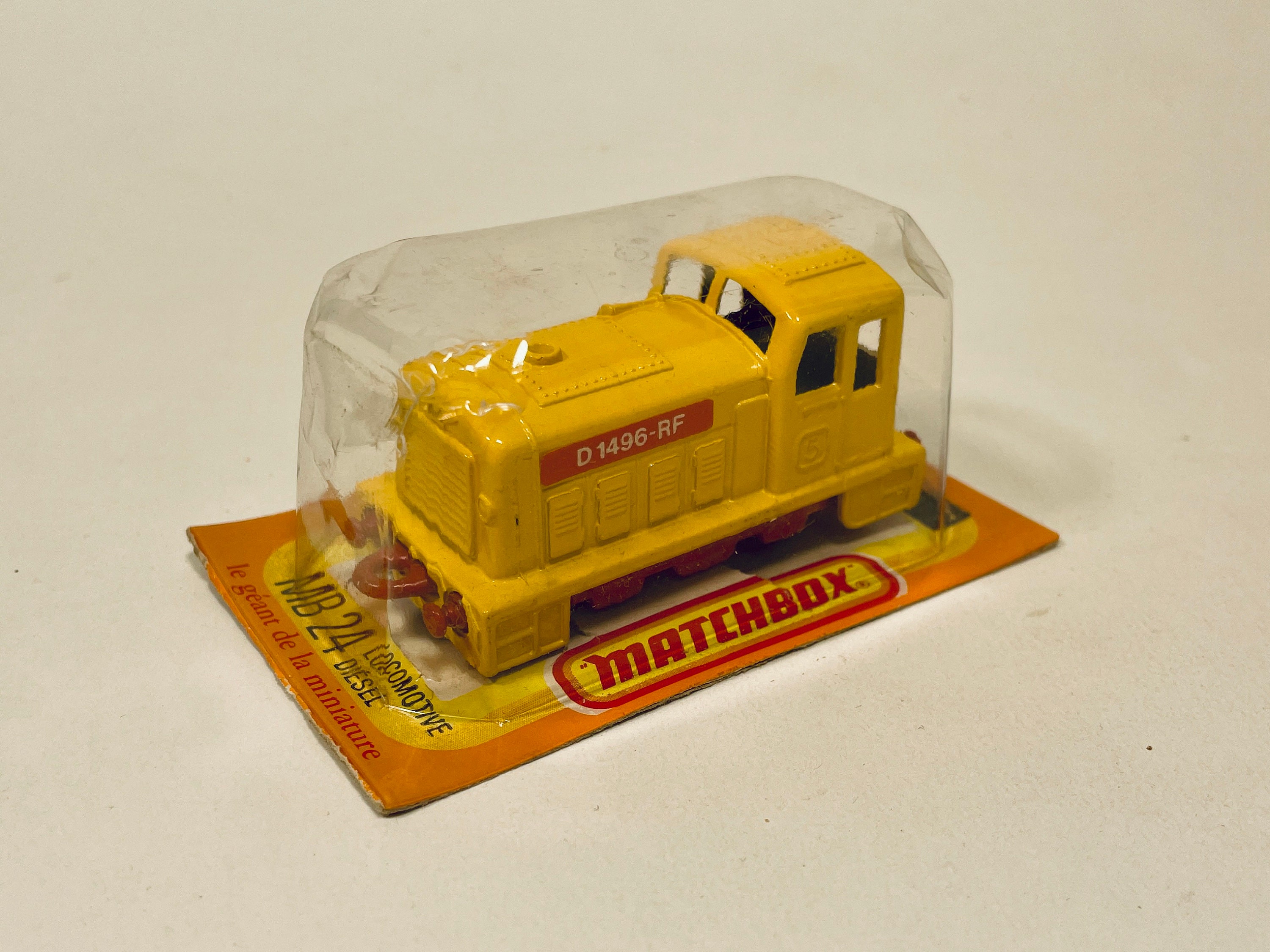 Matchbox Superfast Shunter Locomotive No24 in French Blister - Etsy