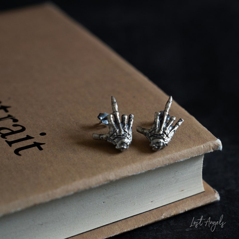 Middle Finger Ring - Etsy
