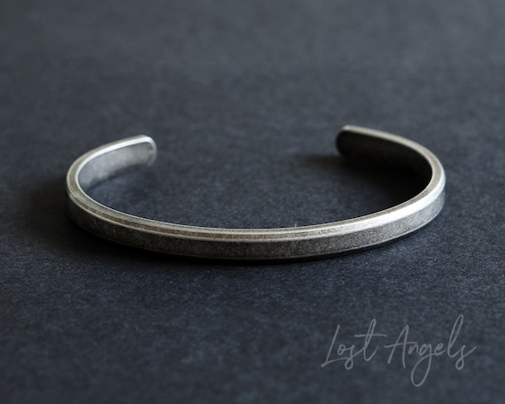 Steel cuff store