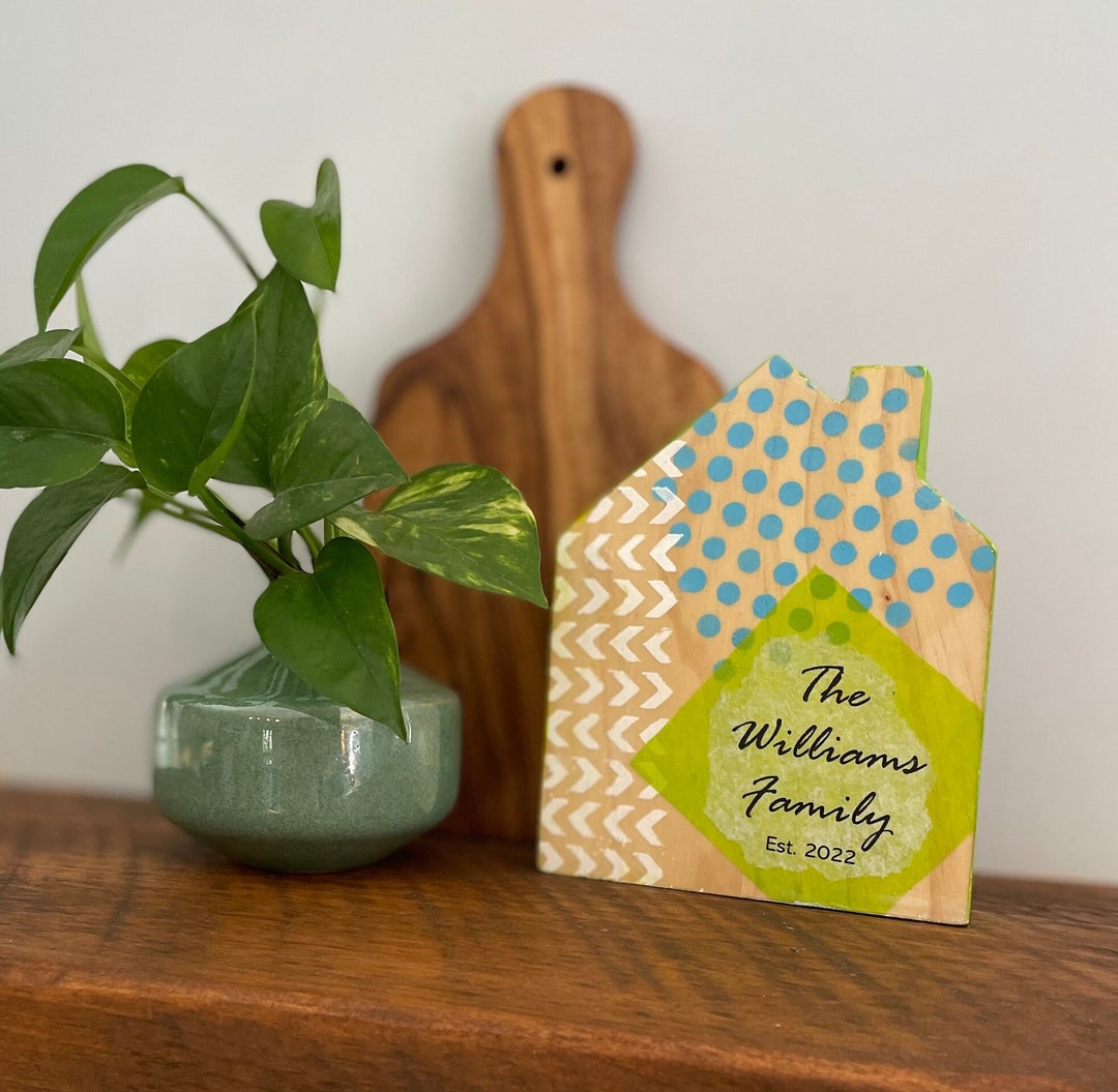 Personalized Wood House Plaque - Etsy