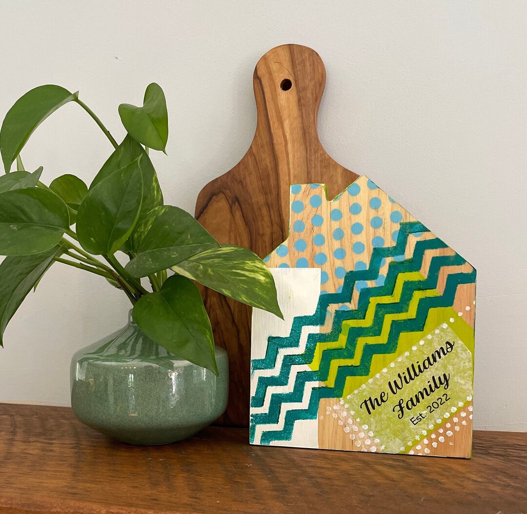 Personalized Wood House Plaque - Etsy