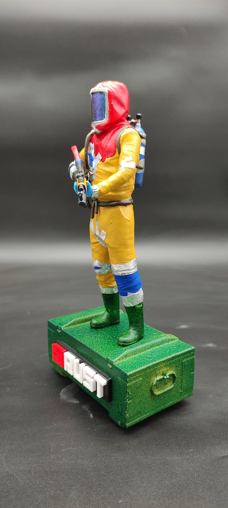 Action Figure Hazmat Rust Videogames - Etsy