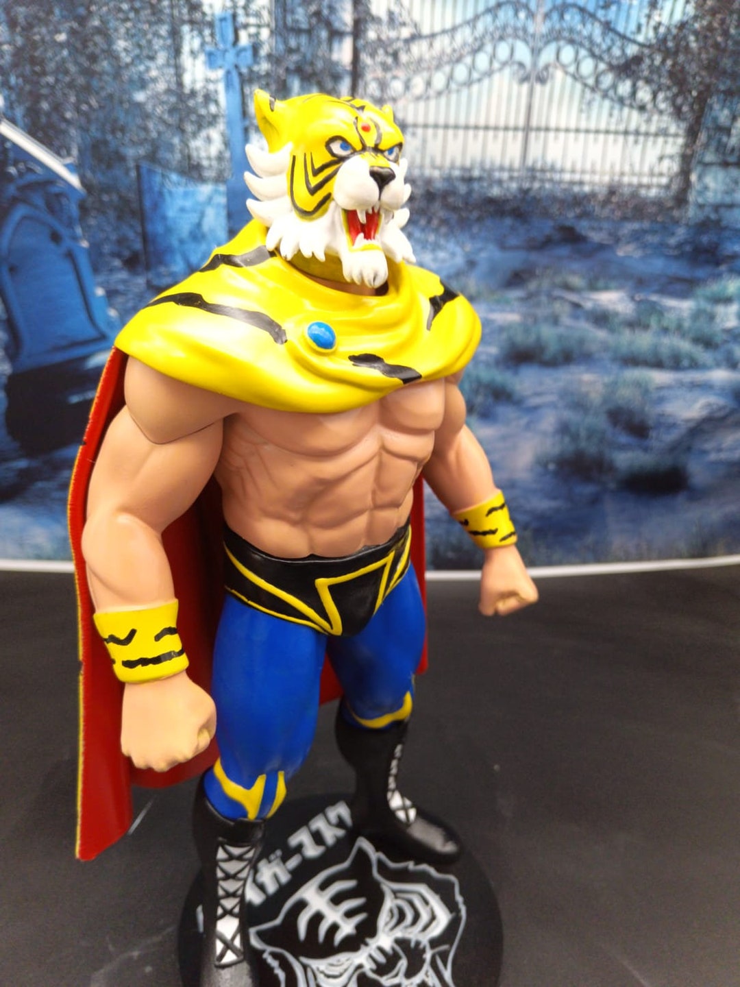 Tiger action figure store