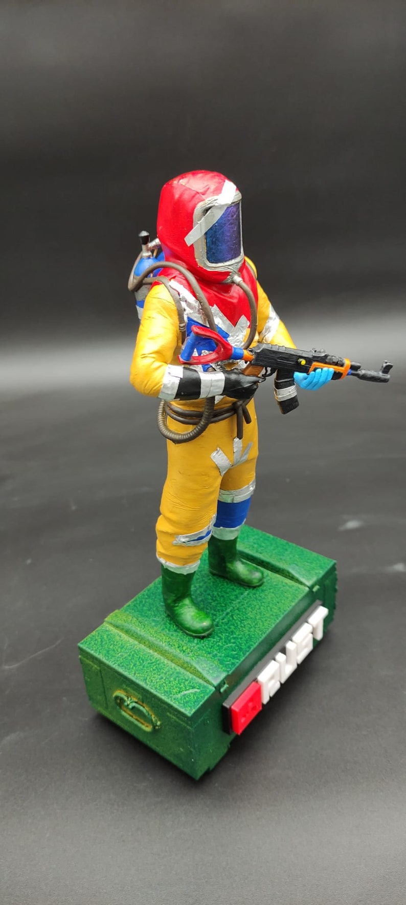 Action Figure Hazmat Rust Videogames - Etsy