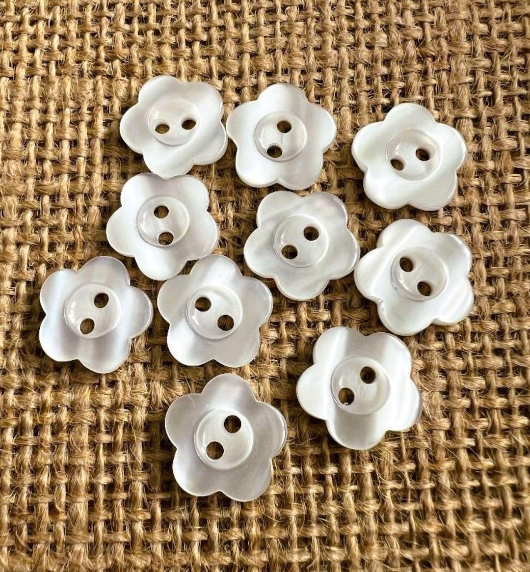Pearly White Flower Buttons: 12mm Craft Buttons, Set of 10 - Etsy
