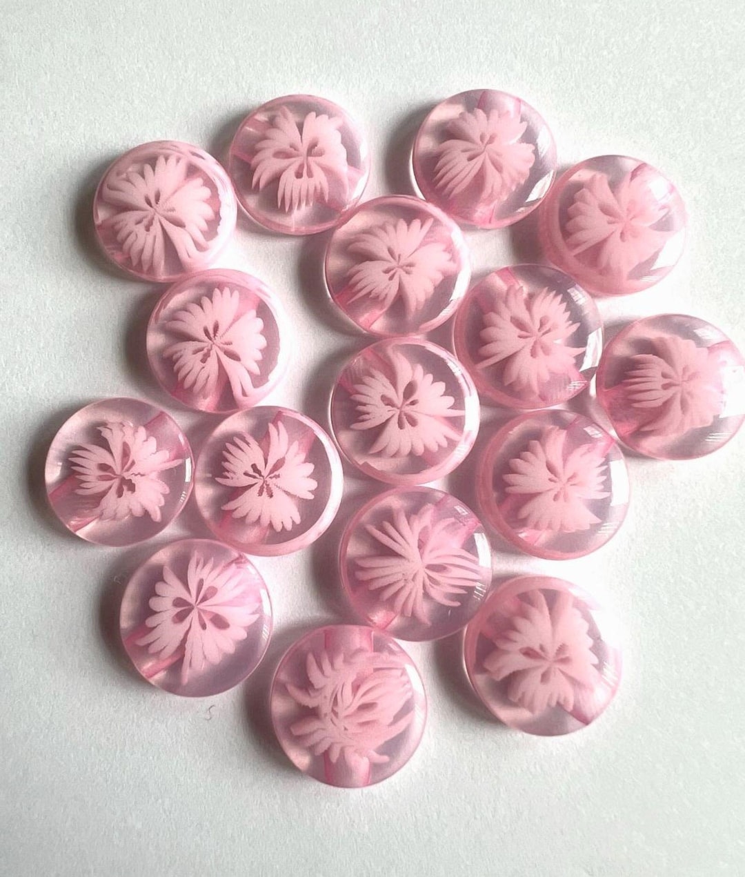 Pink Daisy Flower Buttons: Resin Shank Buttons (8 Pc) - Etsy