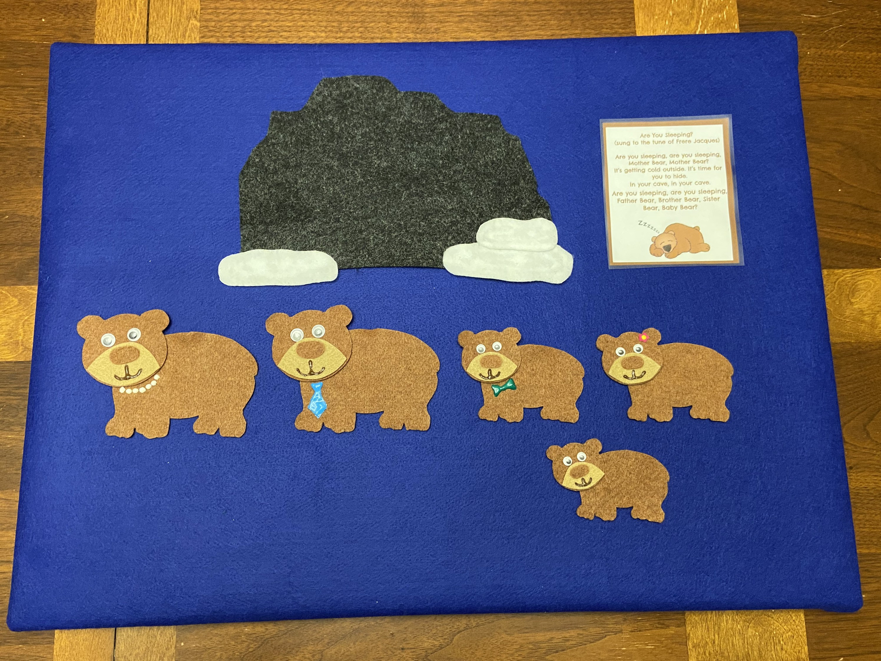 Hibernating Bear Family Felt Set/circle Time/storytime Activity ...