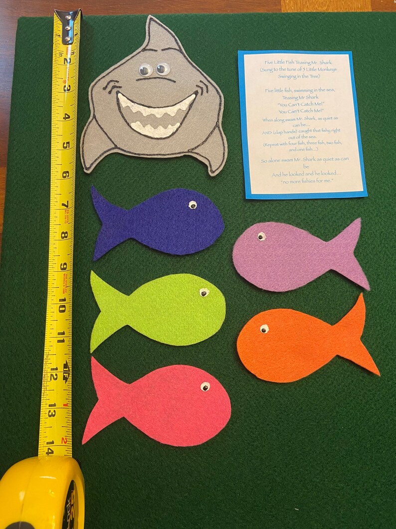 5 Little Fish Teasing Mr. Shark Felt Set //felt Board Story //felt Set ...