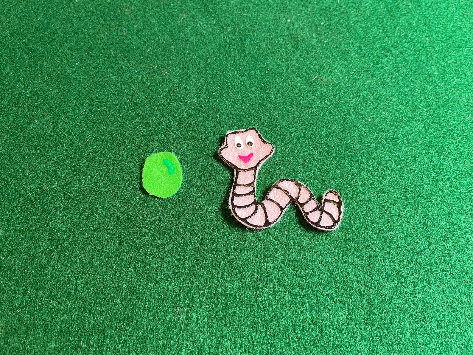 Herman the Worm Felt Set //felt Board Story //felt Set // Circle Time ...