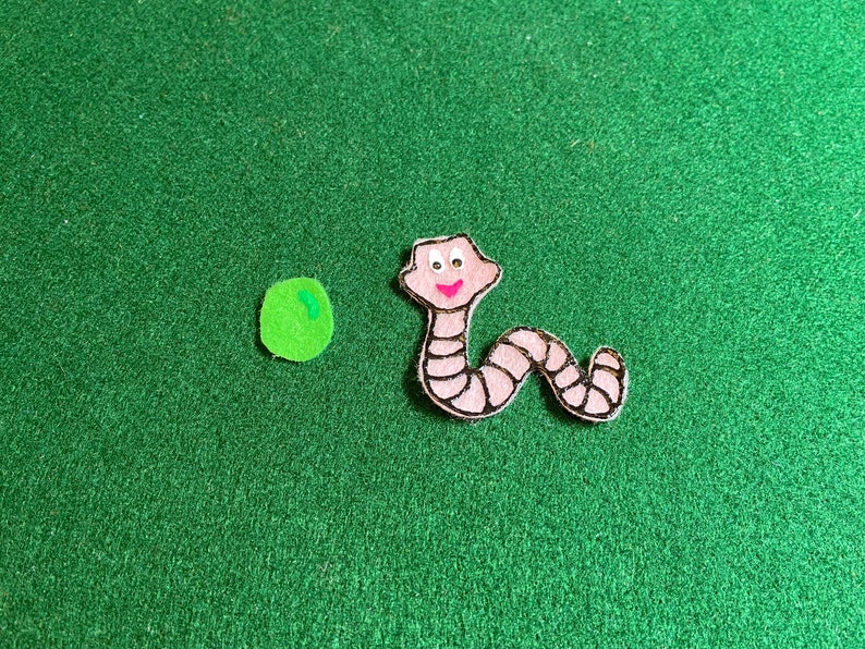 Herman the Worm Felt Set //felt Board Story //felt Set // Circle Time ...