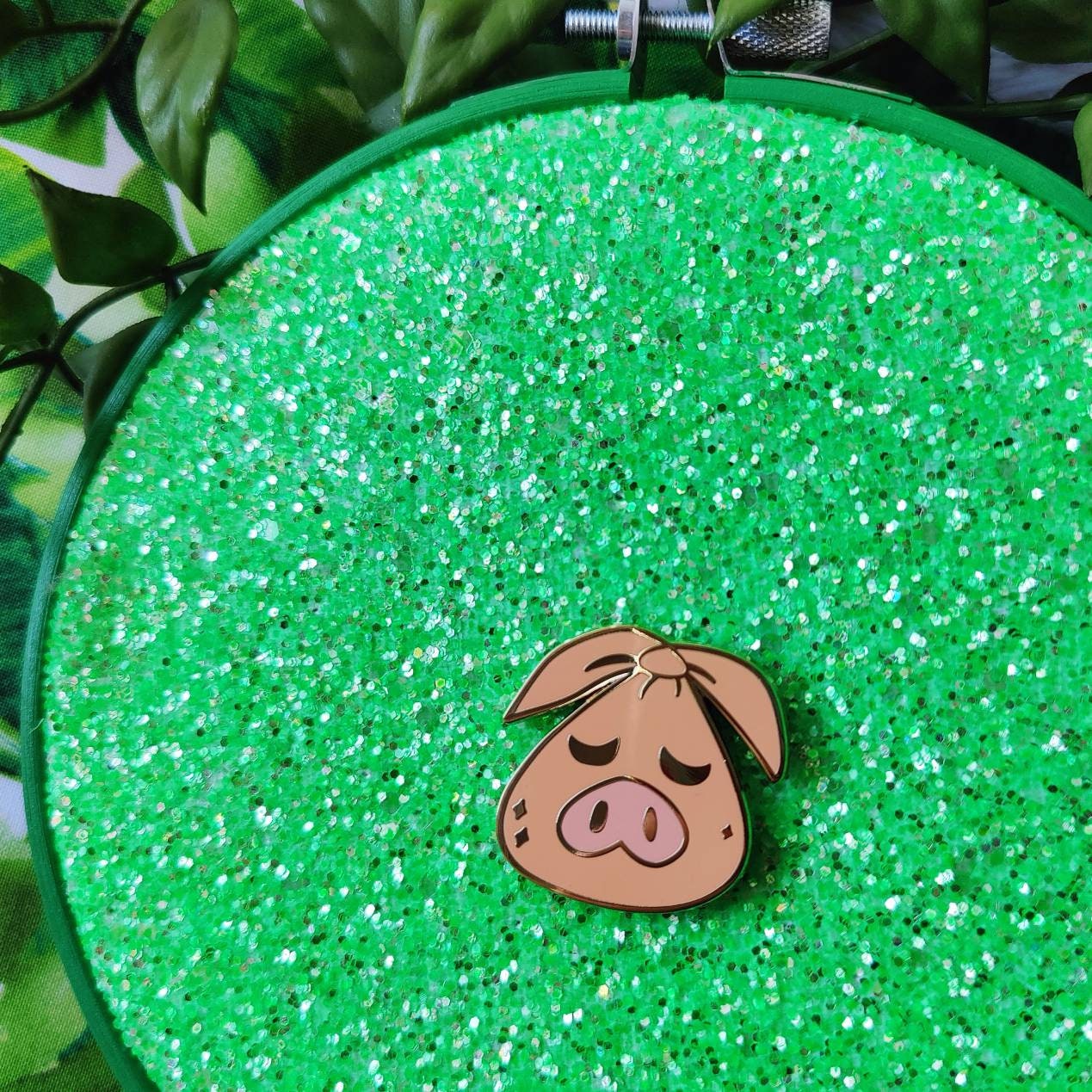 Legend of Zelda Windwaker Inspired Hard Enamel Pin Piggy Bait - Etsy