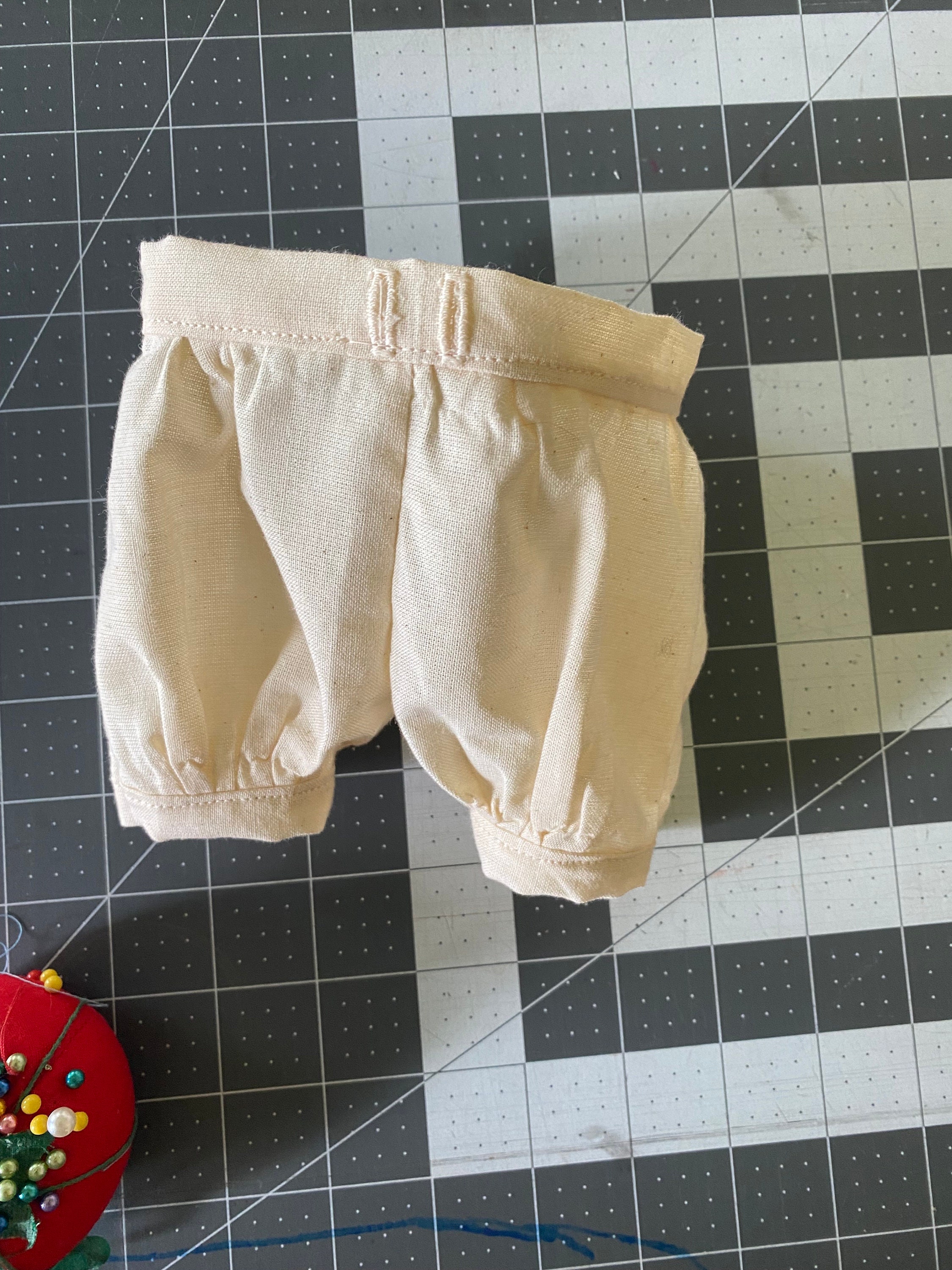Bloomer Pattern for 18