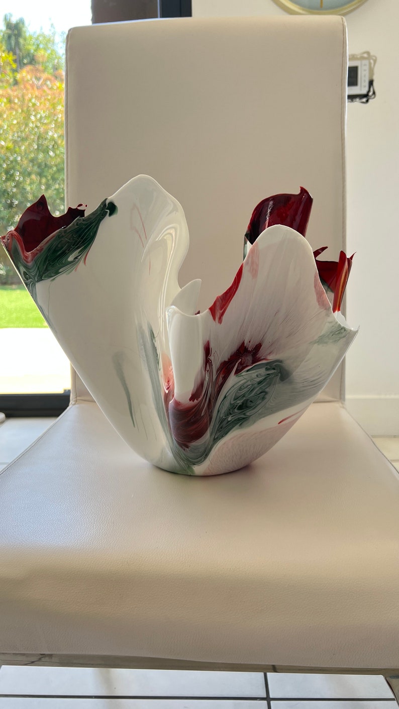 Handmade Red Rose Inspired Sculpture Bowl , White, Green Etched Leaves ...