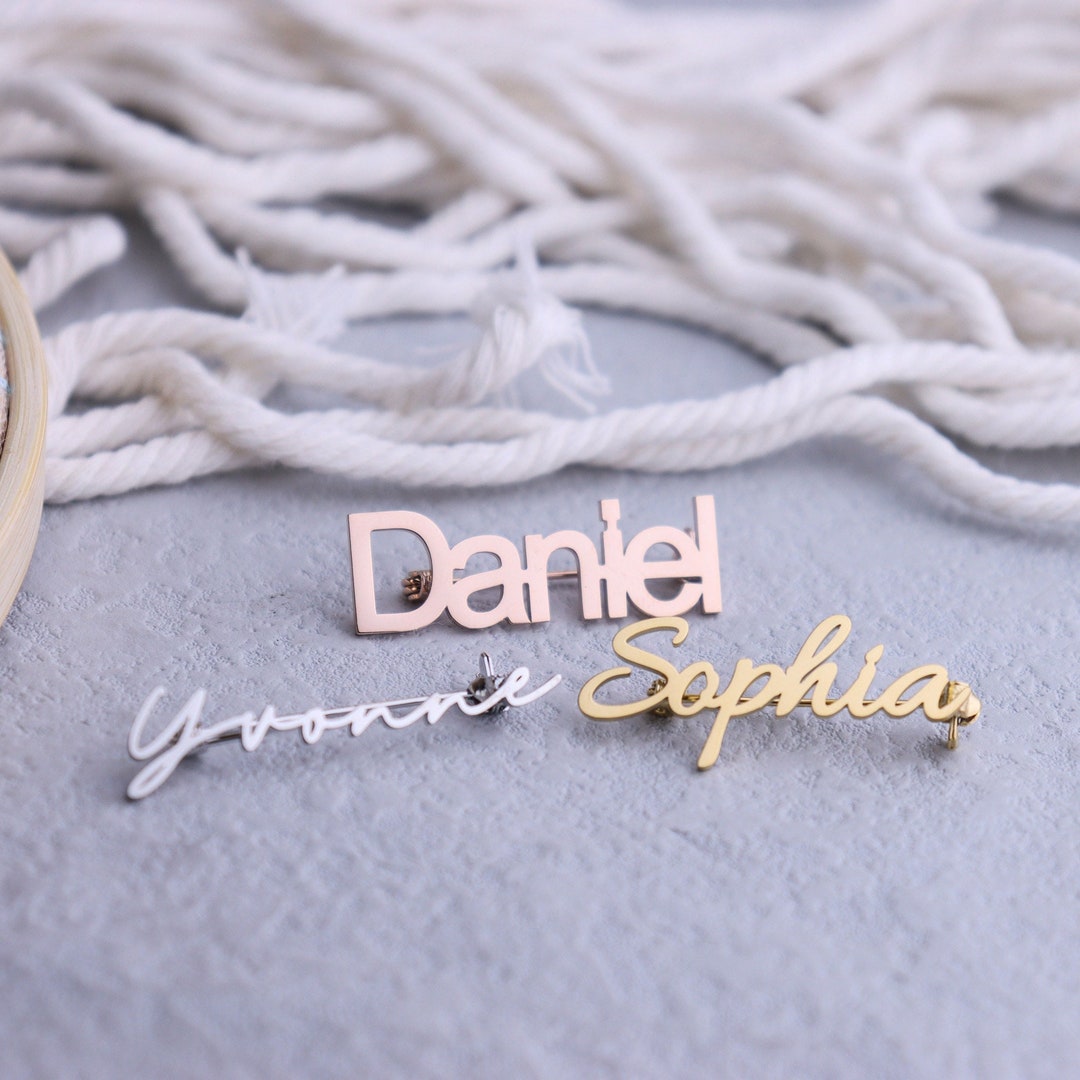 Custom Name Brooch in Gold / Silver / Rose Gold Personalized ...