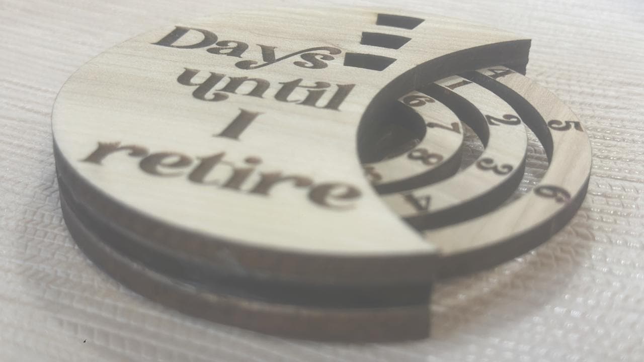 Days Until I Retire Countdown Tracker Magnet | Wooden Retirement Gift ...