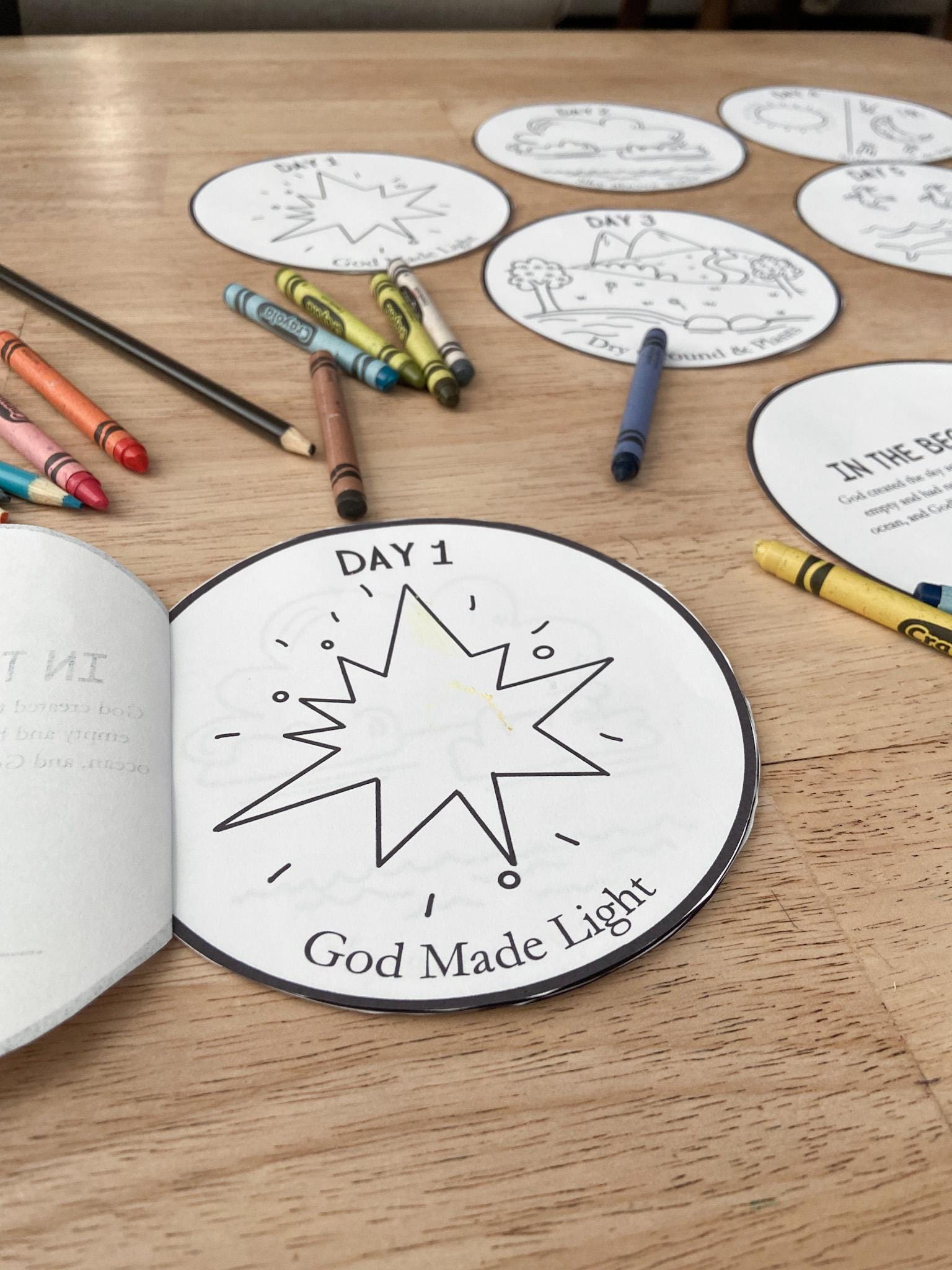 7 Days Creation Earth Book, Bible Crafts, Sunday School Activity ...