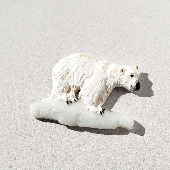 Polar Bear Magnet Polar Bear on Ice Magnet Manitoba - Etsy