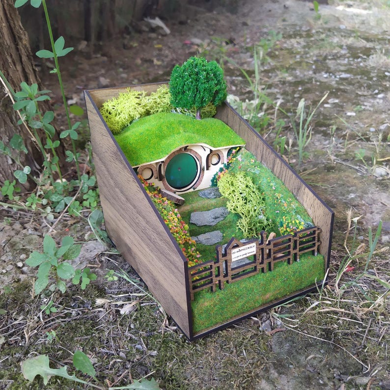 Hobbit House Book Nook Insert | Handmade Booknook | DIY Bookshelf ...