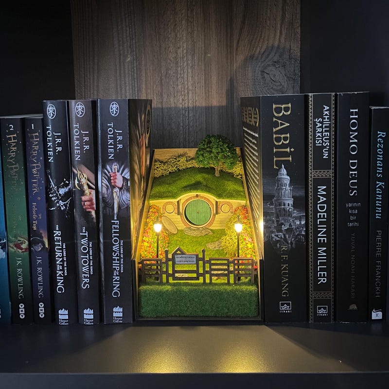 Book Diorama - Etsy