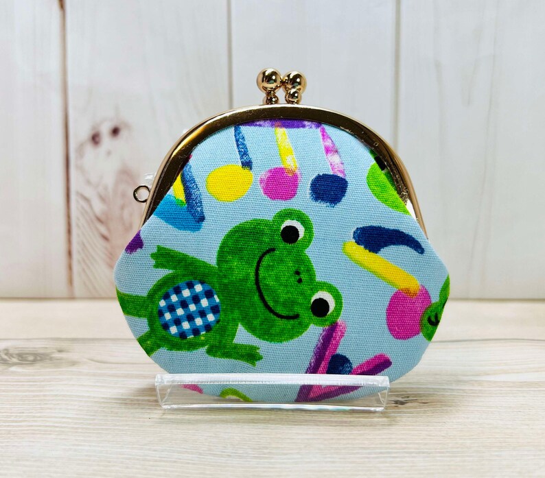 Metal Frame Kiss Lock Coin Purse Made in Japan. This Coin Purse is ...