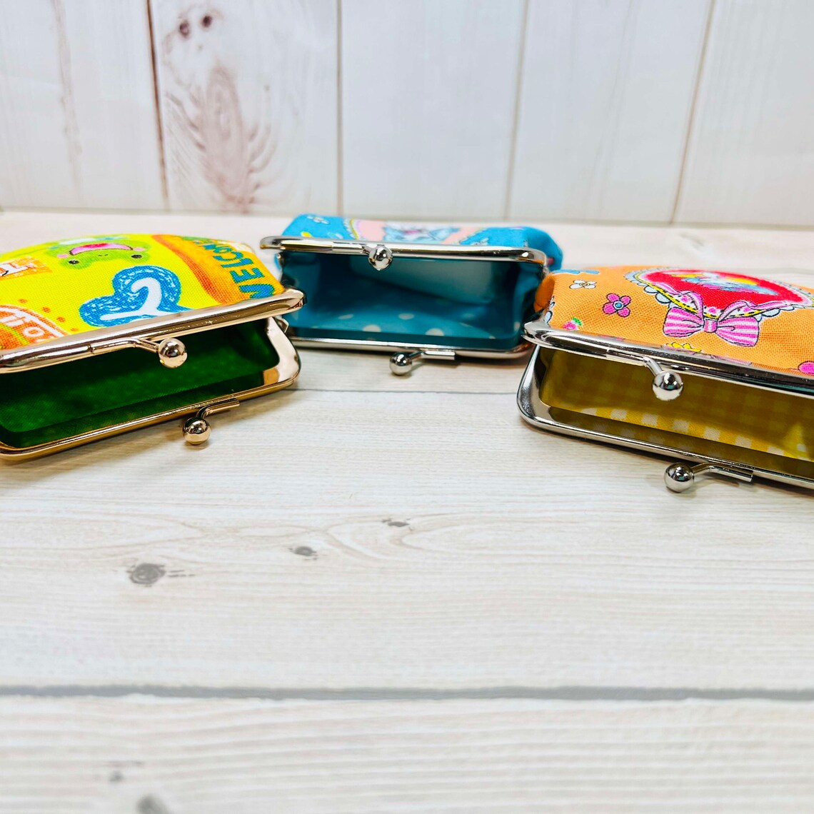 Metal Frame Kiss Lock Coin Purse Frog Made in Japan This Coin Purse is ...